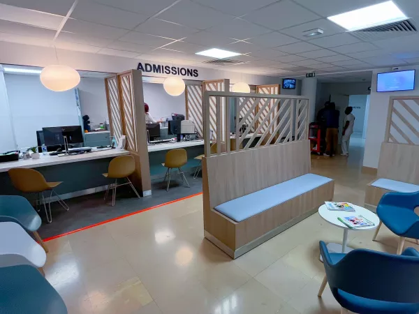 Modernisation | Un nouveau hall d'accueil moderne et confortable à l ...